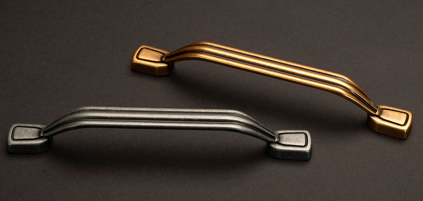 Cabinet Handles and Knobs in Traditional Design - QualityFittings